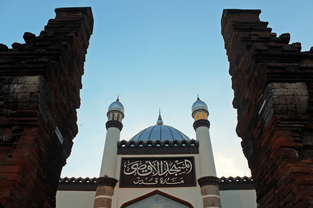Inilah 5 Teori Masuknya Islam Ke Indonesia Yang Penting Untuk Diketahui Inilah 5 Teori Masuknya Islam Ke Indonesia Yang Penting Untuk Diketahui