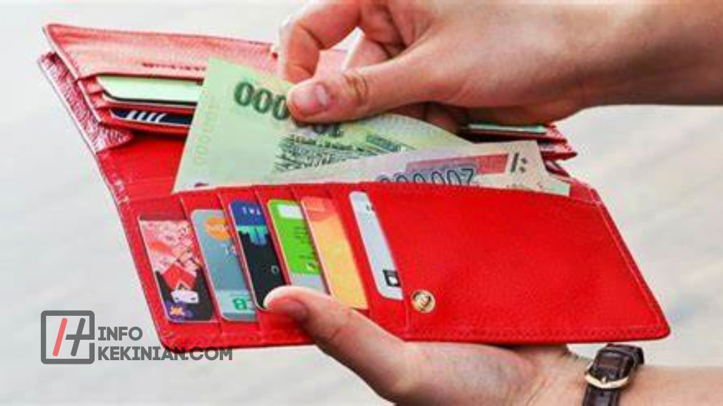 Pengertian Uang Kartal dan Uang Giral dalam Kegiatan Ekonomi Pengertian Uang Kartal dan Uang Giral dalam Kegiatan Ekonomi